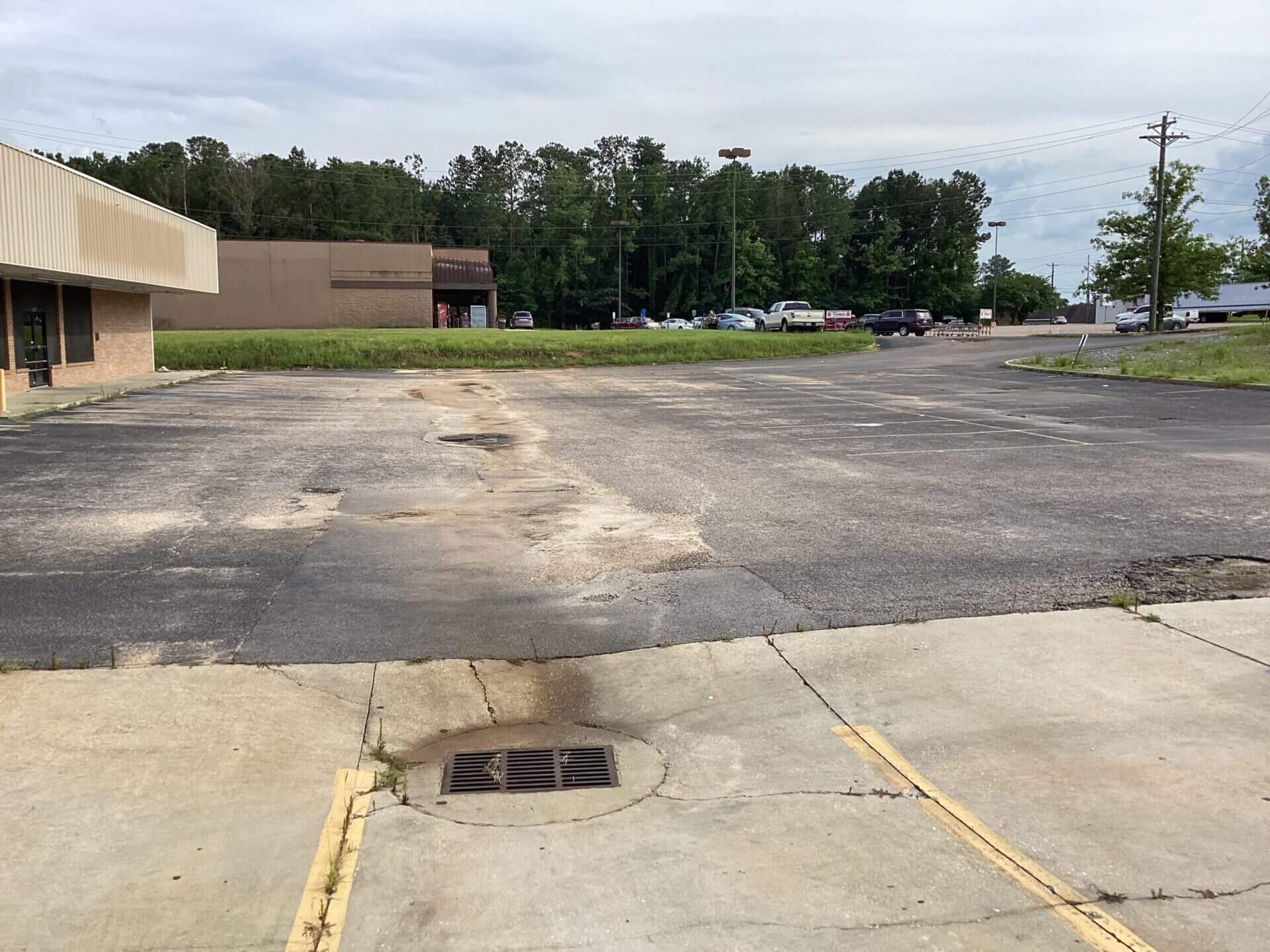 WISE COMMERCIAL BUILDING FCB-.85 ACRES- LUVERNE, ALABAMA | Butler Land ...