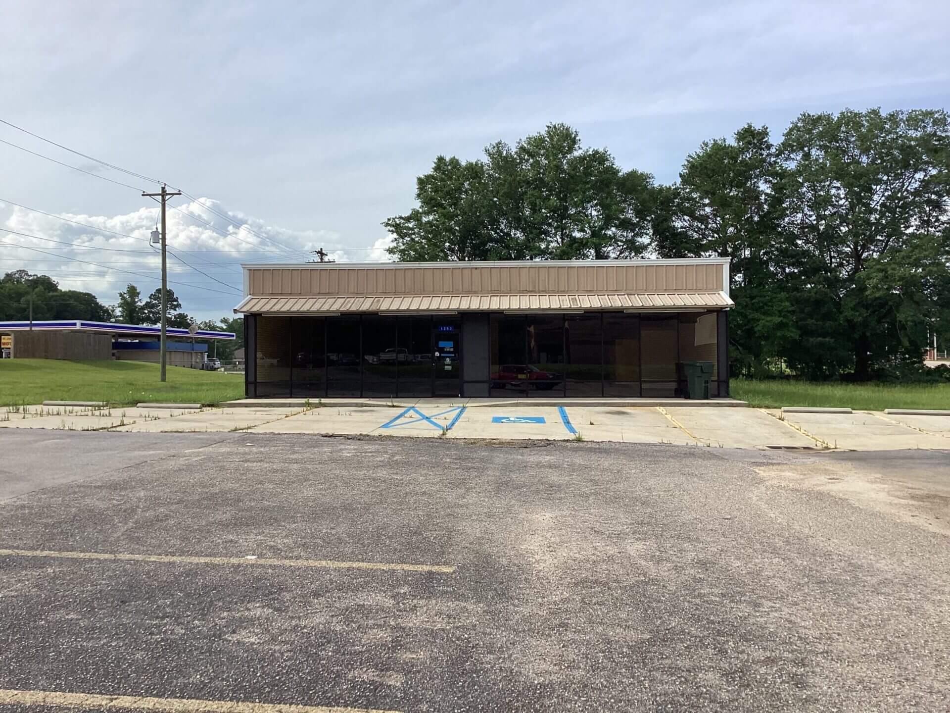WISE COMMERCIAL BUILDING FCB-.85 ACRES- LUVERNE, ALABAMA | Butler Land ...