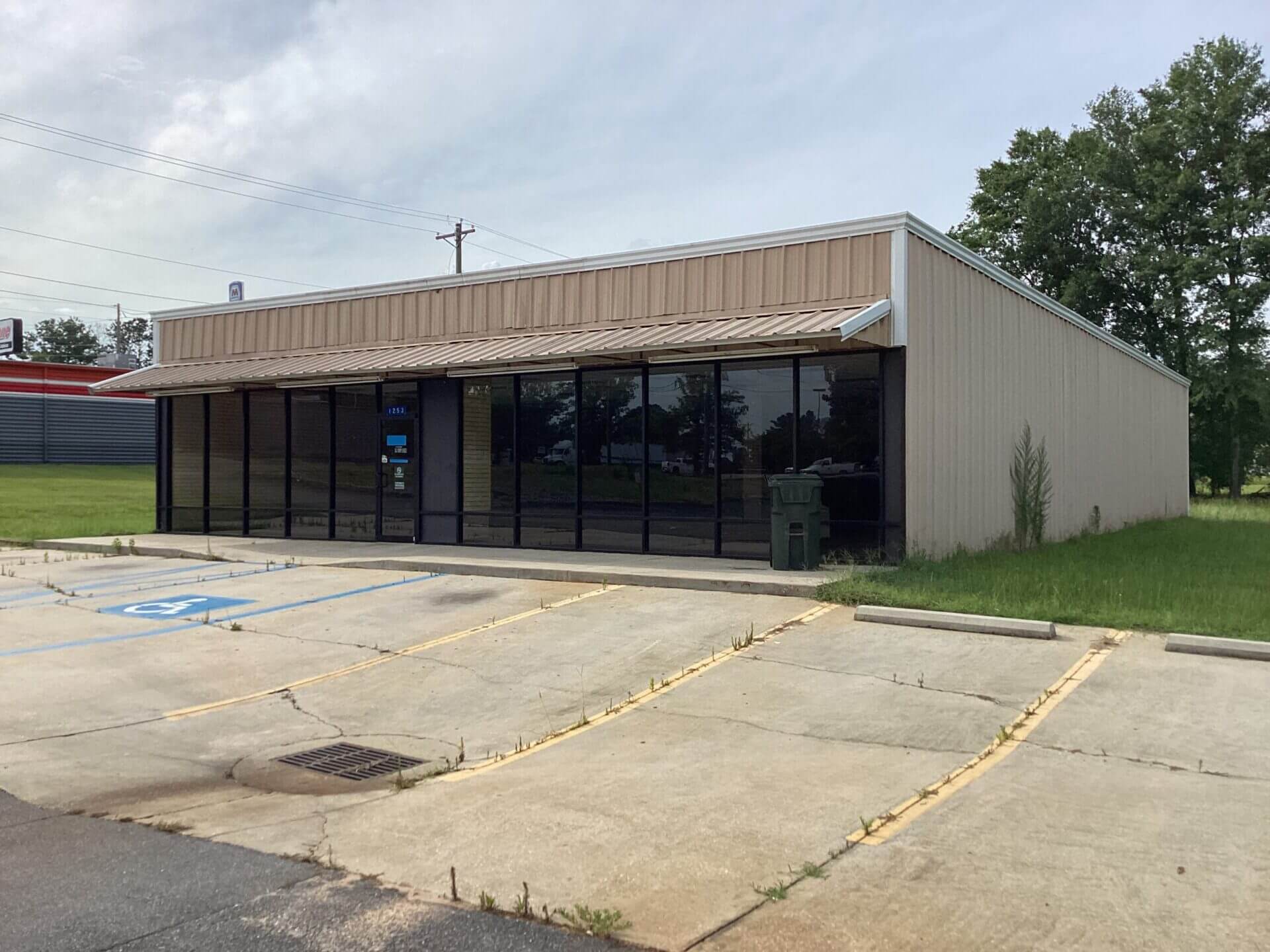 WISE COMMERCIAL BUILDING FCB-.85 ACRES- LUVERNE, ALABAMA | Butler Land ...