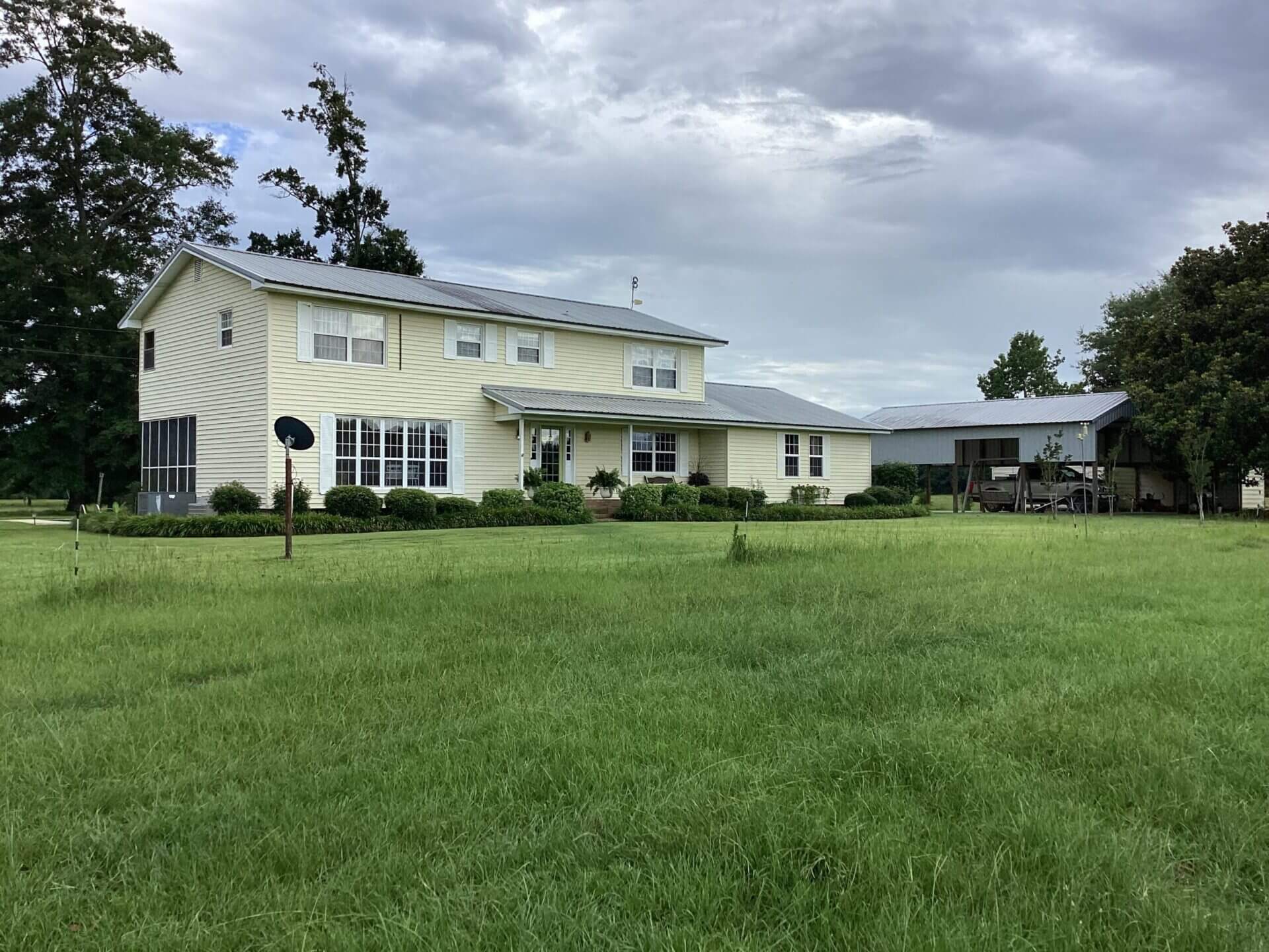 DAVIS ROAD HOUSE AND LAND – 117 ACRES – BRANTLEY, ALABAMA | Butler Land ...