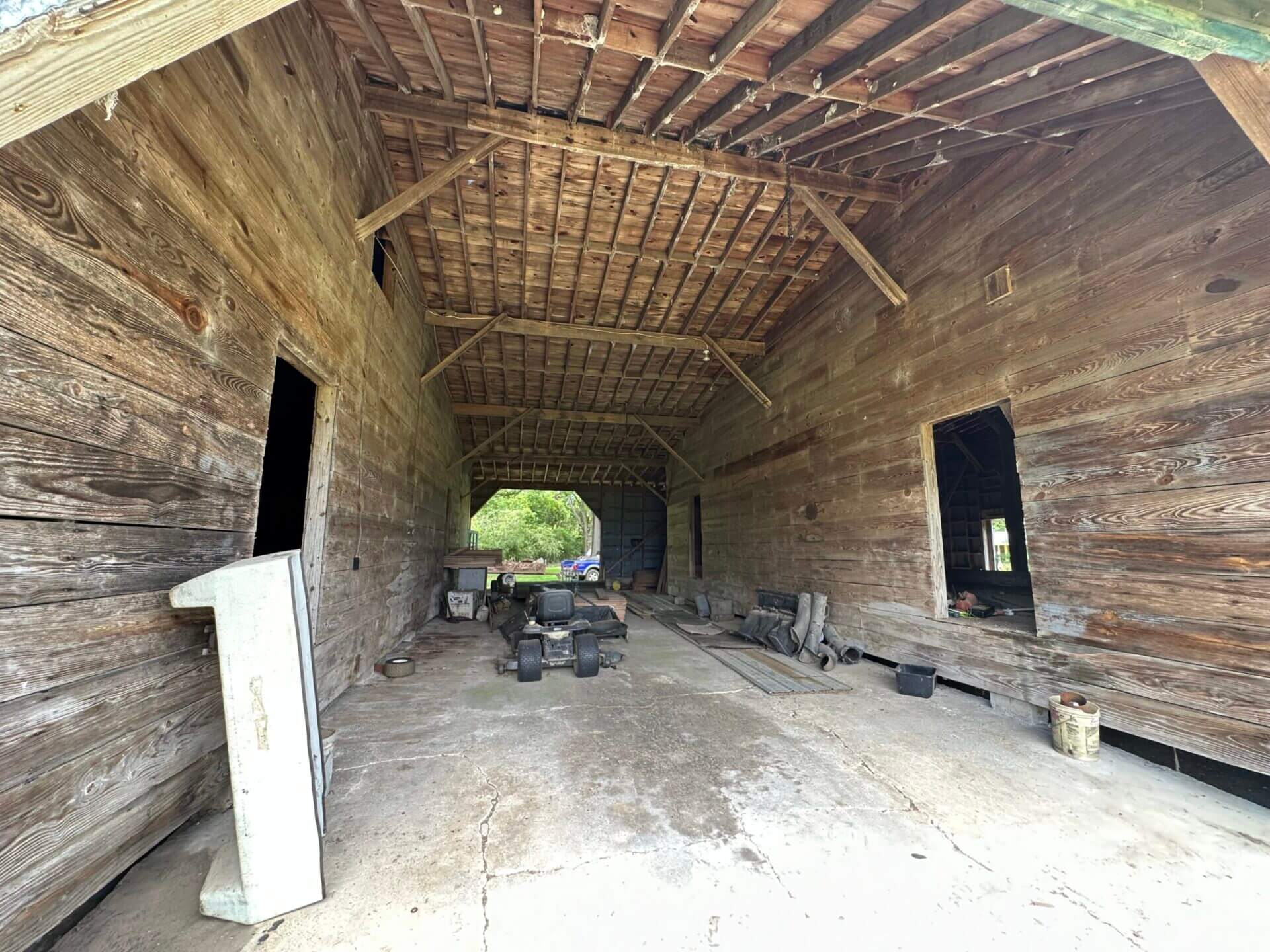 LOWERY ROAD HOUSE, BARN, AND 3.5 ACRES – BUTLER COUNTY, ALABAMA ...